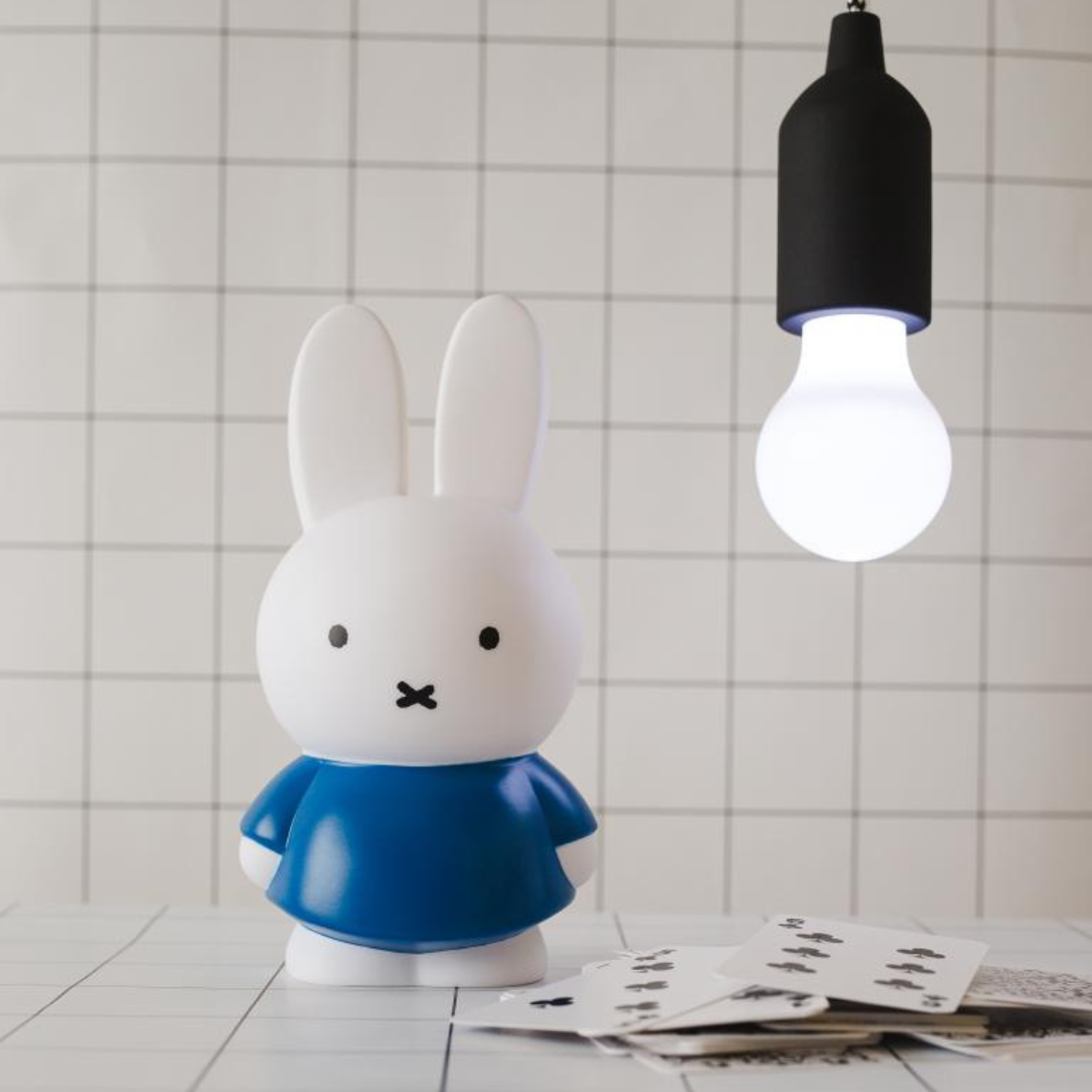 Alcancía Miffy - Altura 19 cm - 10 cm de Diámetro